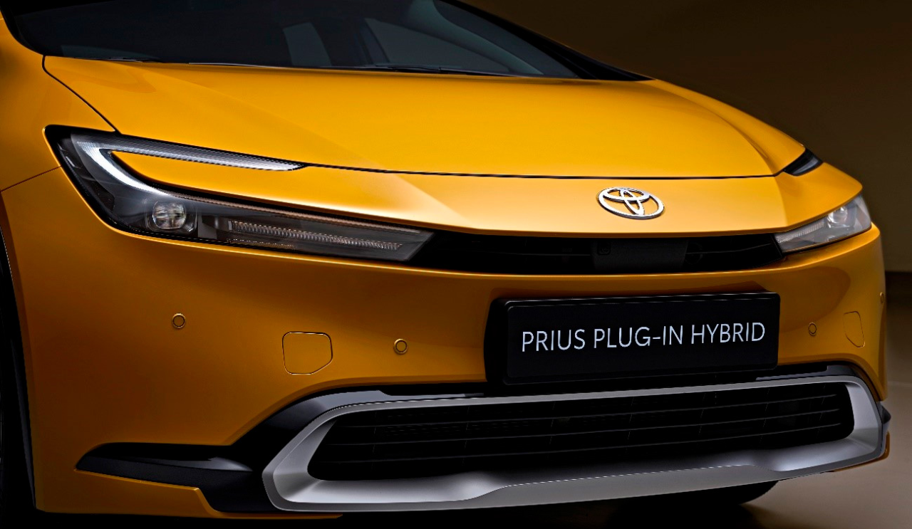 Novo Toyota Prius Plug-in Hybrid | Toyota Portugal
